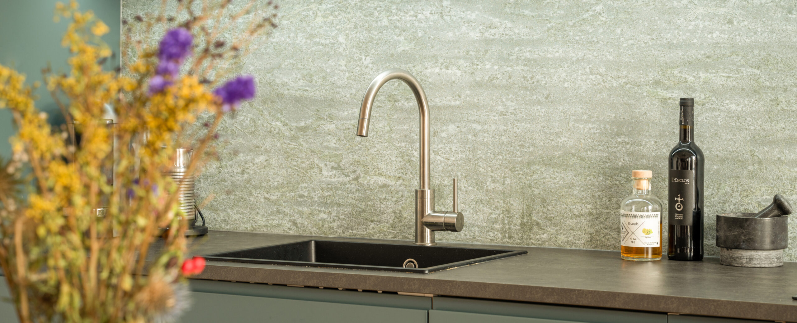 Applications - Stoneleaf